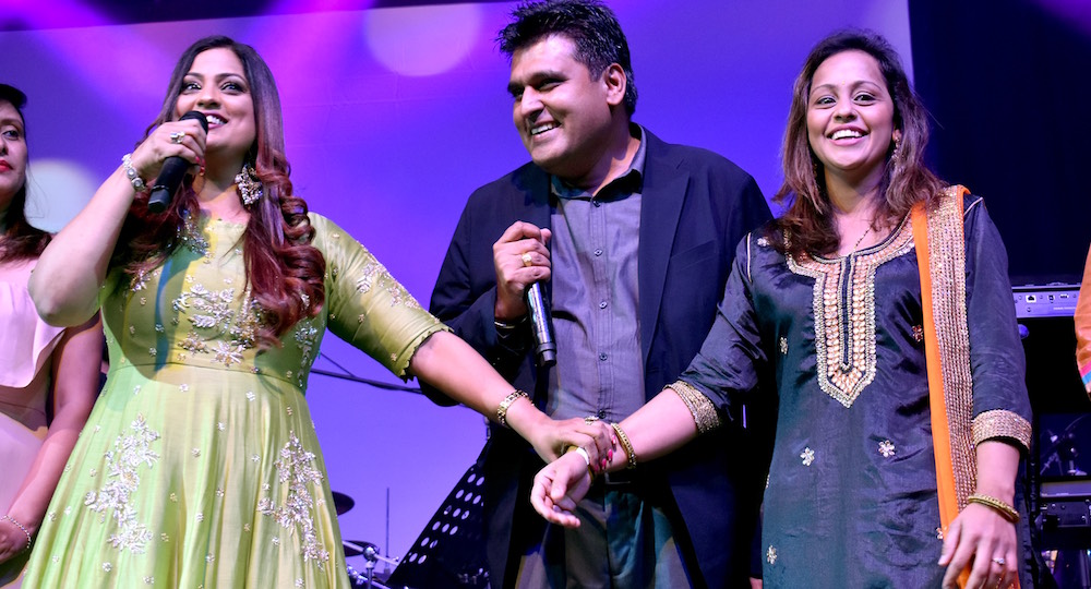 Richa Sharma mesmerises Sydney with her energetic performance | The ...