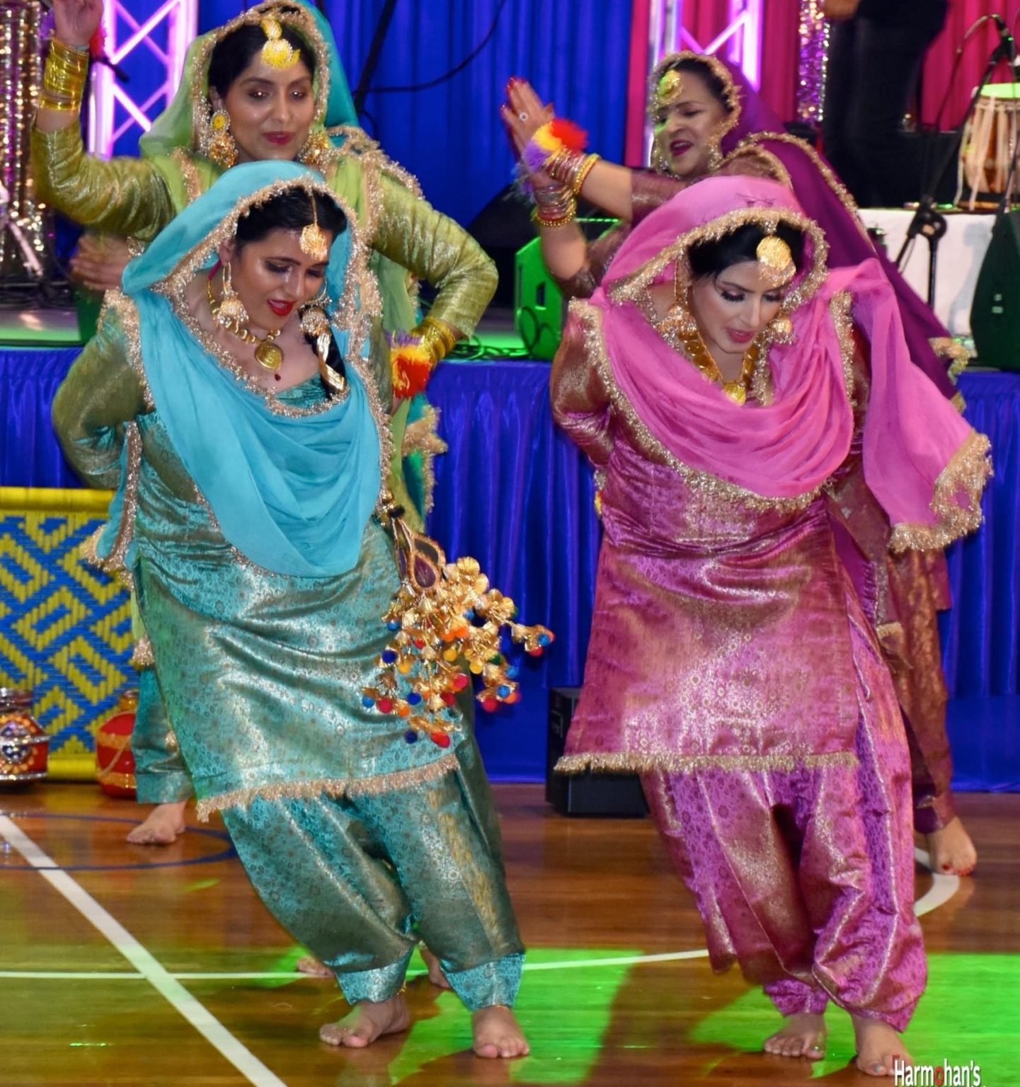 Sydney celebrates Festival of Teeyan with great gusto | The Indian Down ...